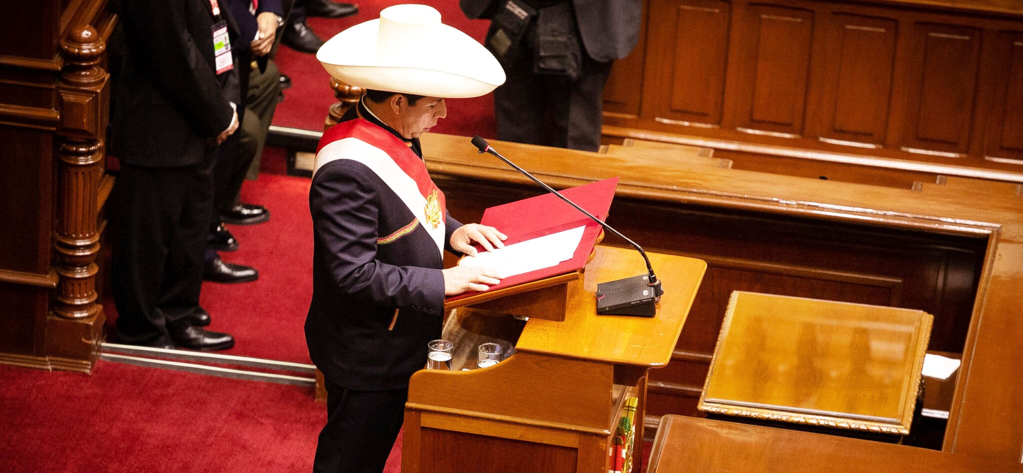 Crise politique au Pérou : un coup d’État parlementaire contre Pedro ...